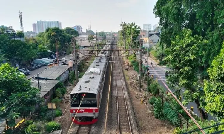 Kabar Baik untuk 'Anker'! KRL Green Line Tambah Jadwal Perjalanan