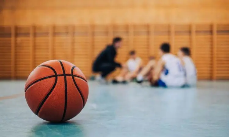 Gerak Manipulatif: Pengertian, Jenis, dan Cara Melatihnya pada Anak