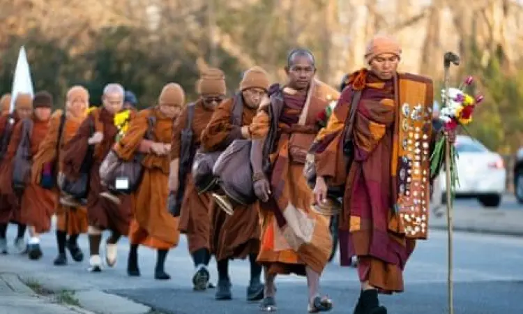 Buddhist Monks Walk for Peace Reaches North Carolina